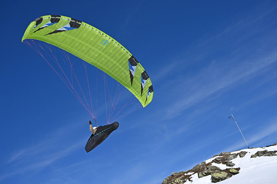 BEAT2 LIGHT | PHI | パラグライダー輸入販売代理店 エアハートコーポレーション AIRHEART Co.